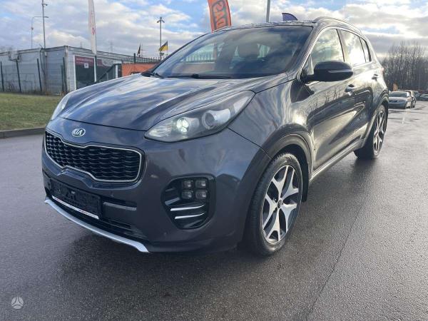 Grey Kia Sportage 2017 in Kaunas, with an engine capacity of 1.69 L and mileage of 255 thousand km for 9950 €, photo 1 on AUTOMOTO.COM.LV