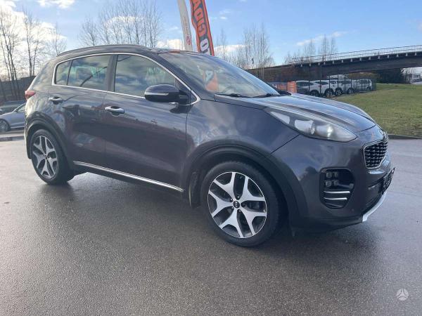 Grey Kia Sportage 2017 in Kaunas, with an engine capacity of 1.69 L and mileage of 255 thousand km for 9950 €, photo 5 on AUTOMOTO.COM.LV