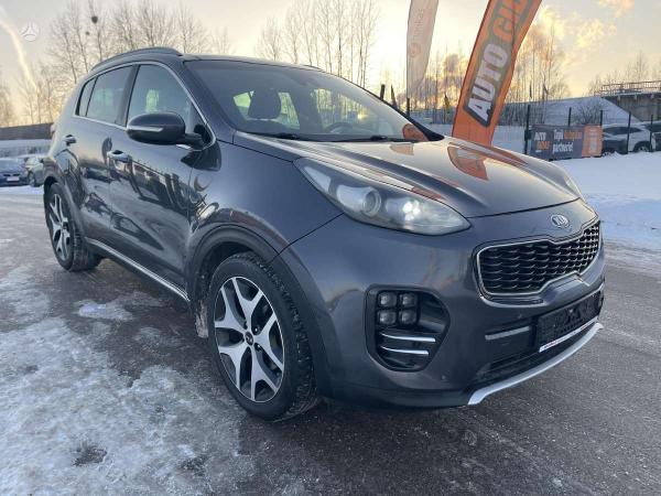 Grey Kia Sportage 2017 in Kaunas, with an engine capacity of 1.69 L and mileage of 255 thousand km for 9650 €, photo 5 on AUTOMOTO.COM.LV