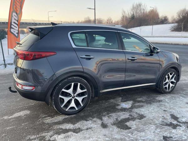 Grey Kia Sportage 2017 in Kaunas, with an engine capacity of 1.69 L and mileage of 255 thousand km for 9650 €, photo 9 on AUTOMOTO.COM.LV