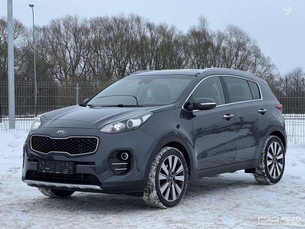 Grey Kia Sportage 2017 in Taurage, with an engine capacity of 1.70 L and mileage of 170 thousand km for 10900 €, photo 1 on AUTOMOTO.COM.LV