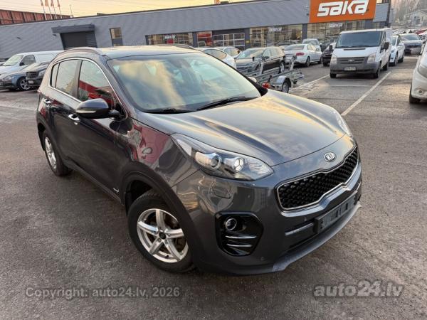 Grey Kia Sportage 2017 in Tallinn, with an engine capacity of 2.00 L and mileage of 158 thousand km for 12999 €, photo 6 on AUTOMOTO.COM.LV