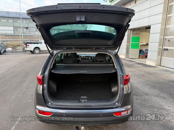 Grey Kia Sportage 2017 in Tallinn, with an engine capacity of 2.00 L and mileage of 158 thousand km for 12999 €, photo 9 on AUTOMOTO.COM.LV