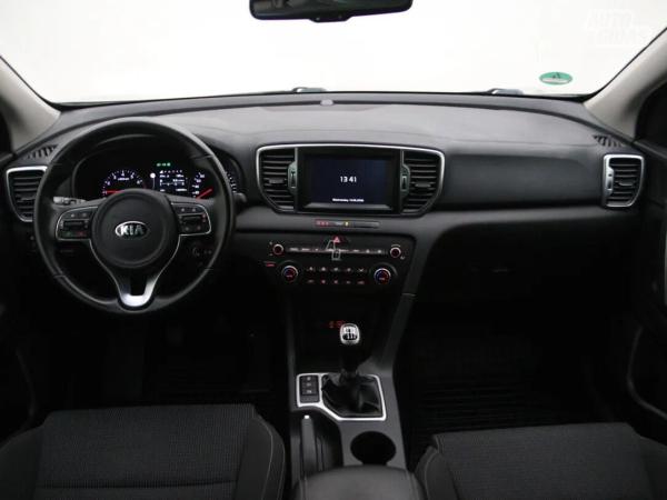 Grey Kia Sportage 2017 in Vilnius, with an engine capacity of 1.60 L and mileage of 146 thousand km for 12699 €, photo 2 on AUTOMOTO.COM.LV