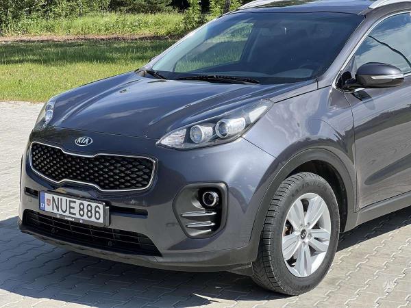 Grey Kia Sportage 2017 in Utena, with an engine capacity of 1.69 L and mileage of 201 thousand km for 8650 €, photo 9 on AUTOMOTO.COM.LV