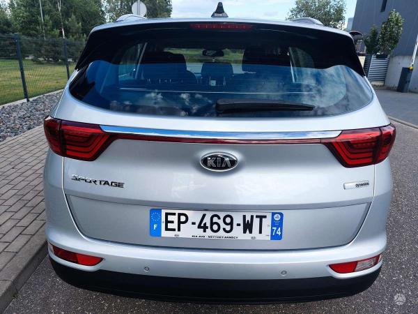 Pelēks Kia Sportage 2017 Kauņa, ar dzinēja tilpumu 1.69 L un nobraukumu 190 tūkst. km par 10250 €, foto 8 vietnē AUTOMOTO.COM.LV