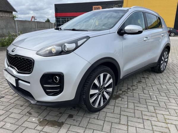 Grey Kia Sportage 2017 in Taurage, with an engine capacity of 1.69 L and mileage of 155 thousand km for 9950 €, photo 1 on AUTOMOTO.COM.LV