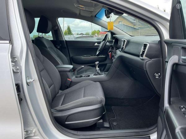 Grey Kia Sportage 2017 in Taurage, with an engine capacity of 1.69 L and mileage of 155 thousand km for 9950 €, photo 8 on AUTOMOTO.COM.LV