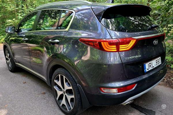 Pelēks Kia Sportage 2017 Viļņa, ar dzinēja tilpumu 2.00 L un nobraukumu 128 tūkst. km par 16500 €, foto 3 vietnē AUTOMOTO.COM.LV