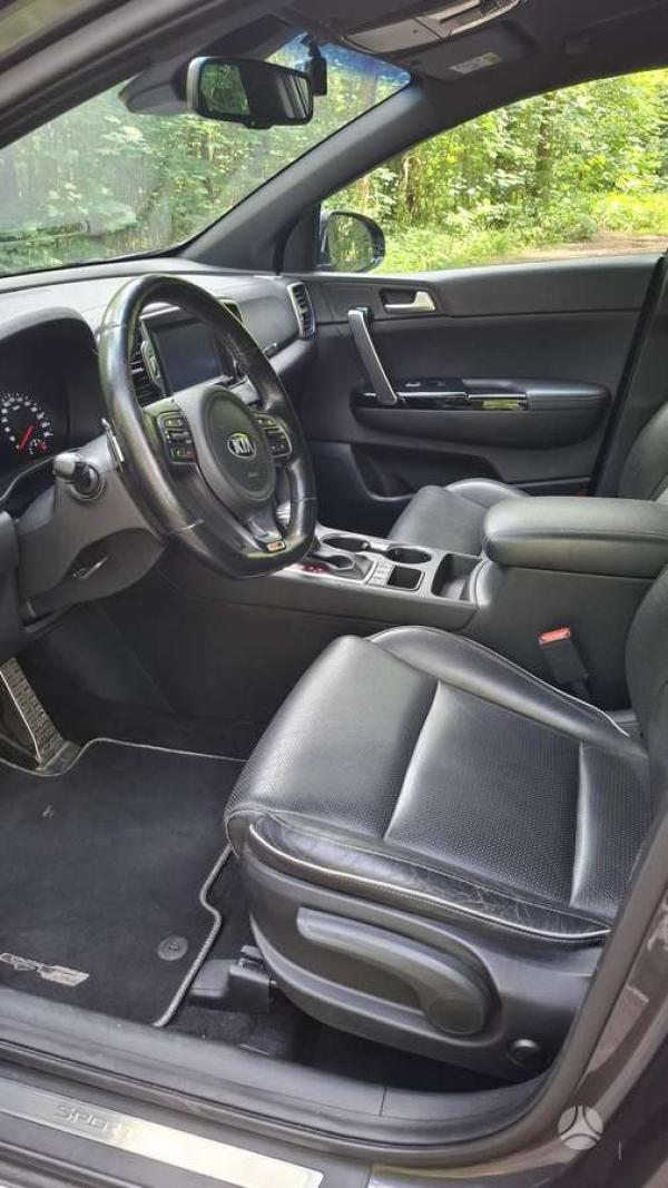 Pelēks Kia Sportage 2017 Viļņa, ar dzinēja tilpumu 2.00 L un nobraukumu 128 tūkst. km par 16500 €, foto 6 vietnē AUTOMOTO.COM.LV