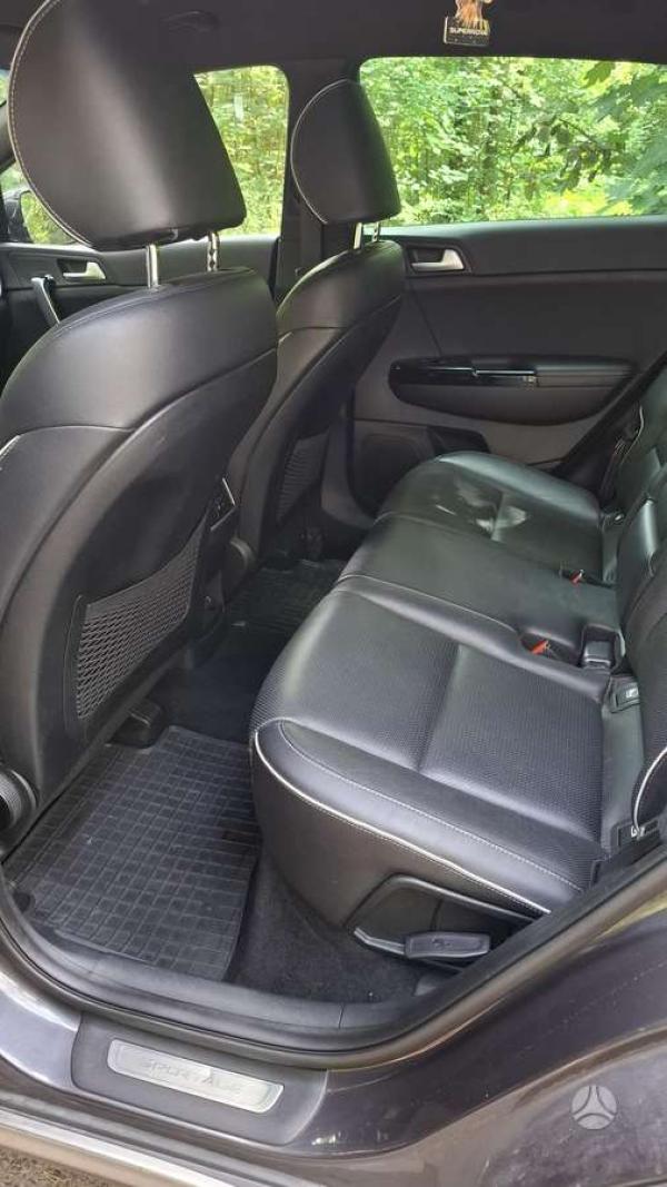 Pelēks Kia Sportage 2017 Viļņa, ar dzinēja tilpumu 2.00 L un nobraukumu 128 tūkst. km par 16500 €, foto 7 vietnē AUTOMOTO.COM.LV