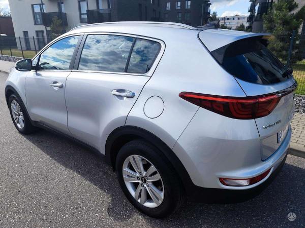 Pelēks Kia Sportage 2017 Kauņa, ar dzinēja tilpumu 1.69 L un nobraukumu 190 tūkst. km par 10250 €, foto 10 vietnē AUTOMOTO.COM.LV