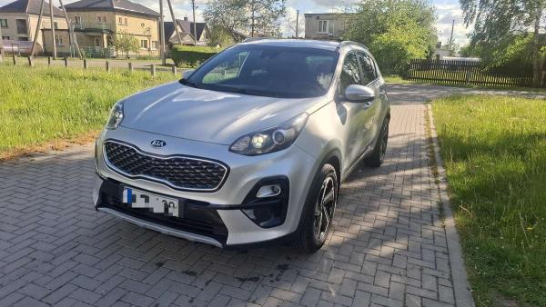 Pelēks Kia Sportage 2017 Radviliškis, ar dzinēja tilpumu 2.00 L un nobraukumu 227 tūkst. km par 10050 €, foto 1 vietnē AUTOMOTO.COM.LV