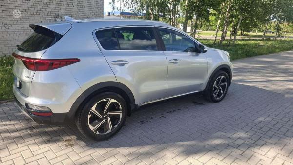 Pelēks Kia Sportage 2017 Radviliškis, ar dzinēja tilpumu 2.00 L un nobraukumu 227 tūkst. km par 10050 €, foto 9 vietnē AUTOMOTO.COM.LV