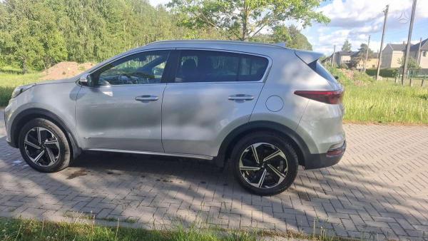 Pelēks Kia Sportage 2017 Radviliškis, ar dzinēja tilpumu 2.00 L un nobraukumu 227 tūkst. km par 10050 €, foto 10 vietnē AUTOMOTO.COM.LV