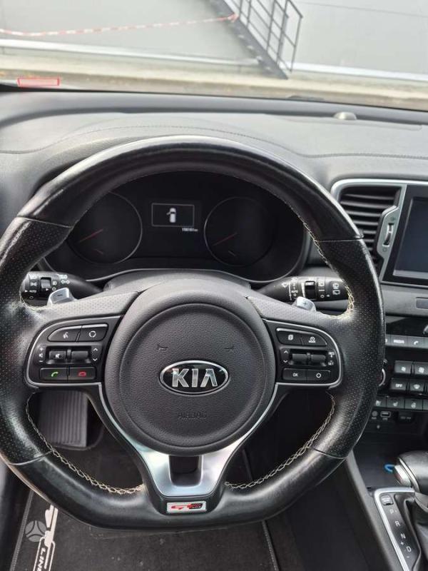 Pelēks Kia Sportage 2017 Kauņa, ar dzinēja tilpumu 1.59 L un nobraukumu 155 tūkst. km par 13700 €, foto 9 vietnē AUTOMOTO.COM.LV