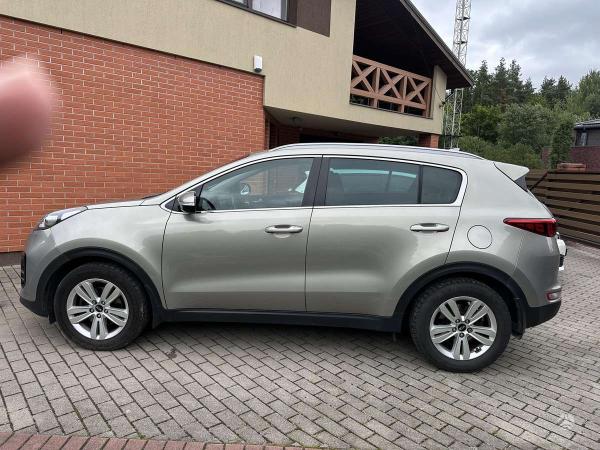 Pelēks Kia Sportage 2017 Kauņa, ar dzinēja tilpumu 1.69 L un nobraukumu 140 tūkst. km par 9900 €, foto 4 vietnē AUTOMOTO.COM.LV