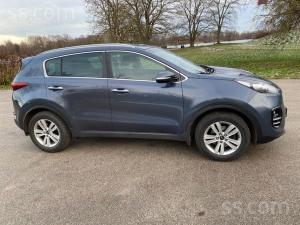 Pelēks Kia Sportage 2017 Rīga, ar dzinēja tilpumu 1.70 L un nobraukumu 106 tūkst. km par 12000 €, foto  vietnē AUTOMOTO.COM.LV