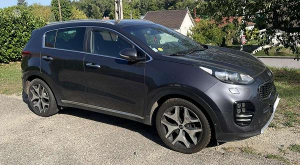 Kia Sportage 2017 in Taurage on AUTOMOTO.COM.LV Grey Kia Sportage 2017 in Taurage, with an engine capacity of 1.69 L and mileage of 220 thousand km for 10800 €, photo 7 on AUTOMOTO.COM.LV