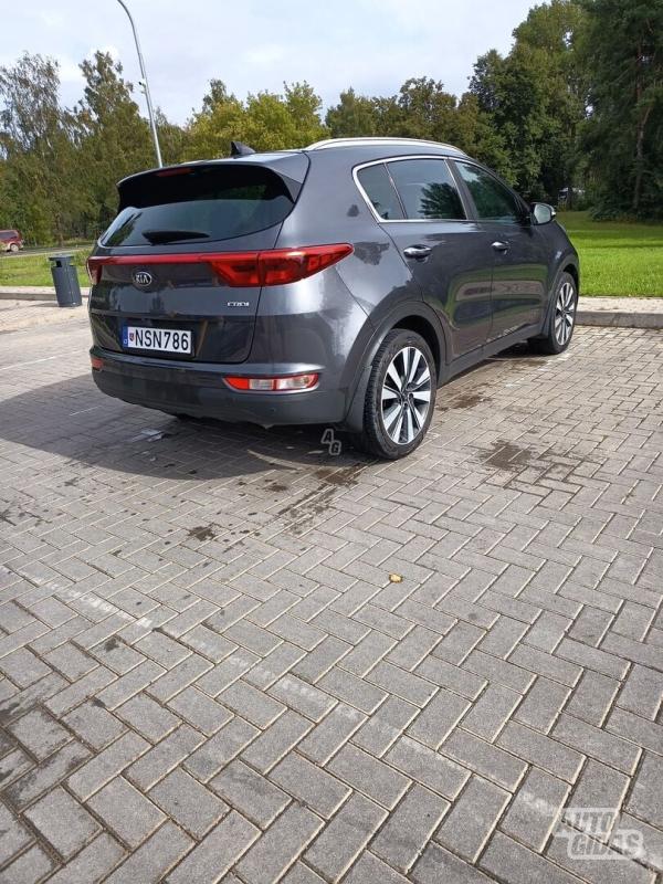 Kia Sportage 2017 in Radviliskis on AUTOMOTO.COM.LV Grey Kia Sportage 2017 in Radviliskis, with an engine capacity of 1.70 L and mileage of 181 thousand km for 11500 €, photo 8 on AUTOMOTO.COM.LV
