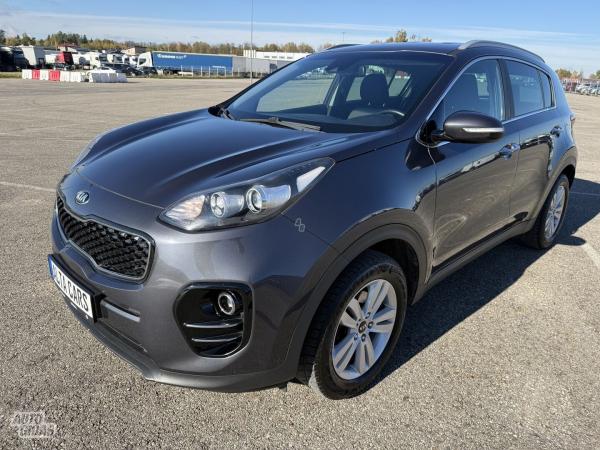 Grey Kia Sportage 2017 in Vilnius, with an engine capacity of 1.60 L and mileage of 200 thousand km for 10499 €, photo 1 on AUTOMOTO.COM.LV