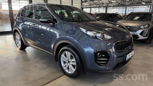 Grey Kia Sportage 2018 in Riga, with an engine capacity of 1.70 L and mileage of 158 thousand km for 10500 €, photo 6 on AUTOMOTO.COM.LV
