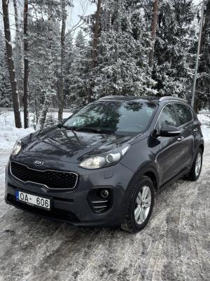 Pelēks Kia Sportage 2018 Rīga, ar dzinēja tilpumu 1.70 L un nobraukumu 113 tūkst. km par 12500 €, foto  vietnē AUTOMOTO.COM.LV