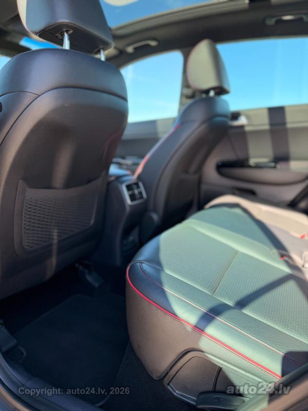 Grey Kia Sportage 2018 in Tallinn, with an engine capacity of 1.60 L and mileage of 119 thousand km for 16900 €, photo 7 on AUTOMOTO.COM.LV