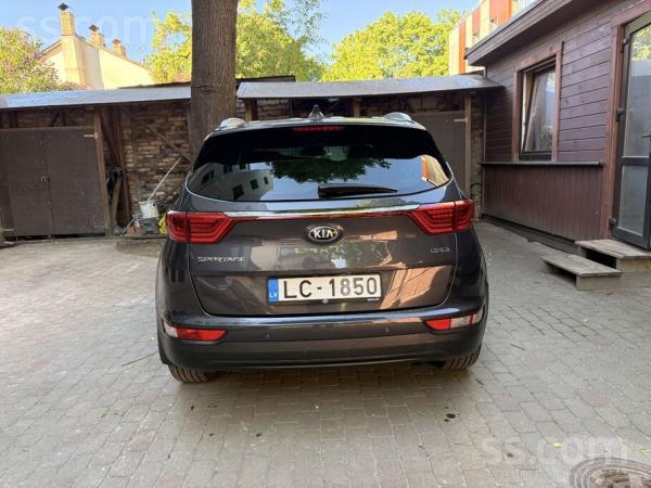 Серый Киа Sportage 2018 в Рига, объемом двигателя 1.70 л и пробегом 177 тыс. км за 9500 €, фото 4 на AUTOMOTO.COM.LV
