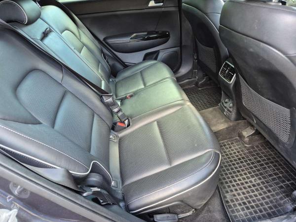 Pelēks Kia Sportage 2018 Viļņa, ar dzinēja tilpumu 1.69 L un nobraukumu 270 tūkst. km par 13200 €, foto 9 vietnē AUTOMOTO.COM.LV