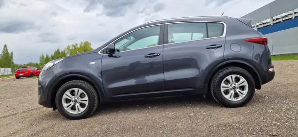 Серый Киа Sportage 2018 в Даугавпилс, объемом двигателя 1.70 л и пробегом 169 тыс. км за 11650 €, фото 2 на AUTOMOTO.COM.LV