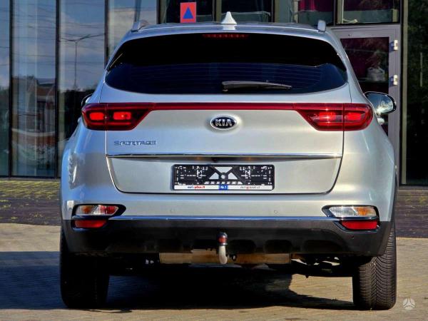 Pelēks Kia Sportage 2018 Šauļi, ar dzinēja tilpumu 1.59 L un nobraukumu 126 tūkst. km par 12950 €, foto 9 vietnē AUTOMOTO.COM.LV