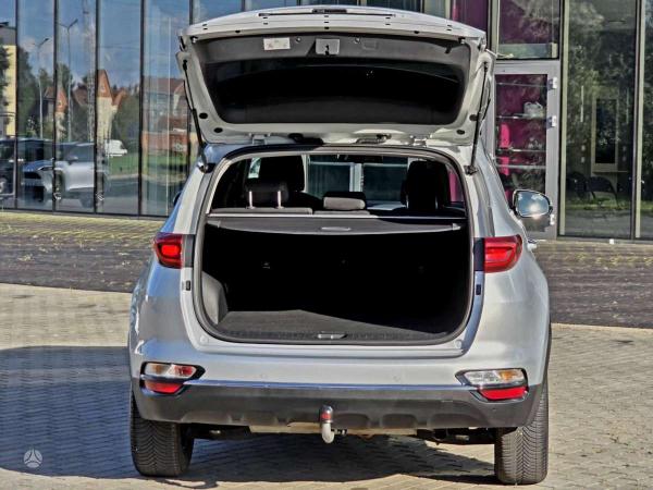 Pelēks Kia Sportage 2018 Šauļi, ar dzinēja tilpumu 1.59 L un nobraukumu 126 tūkst. km par 12950 €, foto 10 vietnē AUTOMOTO.COM.LV