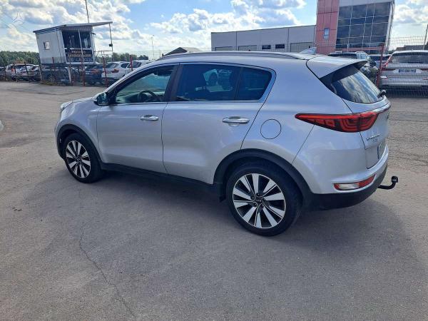 Kia Sportage 2018 Tauragė vietnē Pelēks Kia Sportage 2018 Tauragė, ar dzinēja tilpumu 1.69 L un nobraukumu 159 tūkst. km par 10300 €, foto 3 vietnē AUTOMOTO.COM.LV