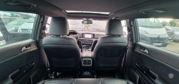 Pelēks Kia Sportage 2018 Tauragė, ar dzinēja tilpumu 1.69 L un nobraukumu 134 tūkst. km par 12300 €, foto 10 vietnē AUTOMOTO.COM.LV