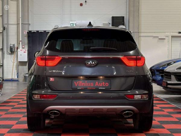 Pelēks Kia Sportage 2018 Viļņa, ar dzinēja tilpumu 2.00 L un nobraukumu 146 tūkst. km par 14990 €, foto 6 vietnē AUTOMOTO.COM.LV