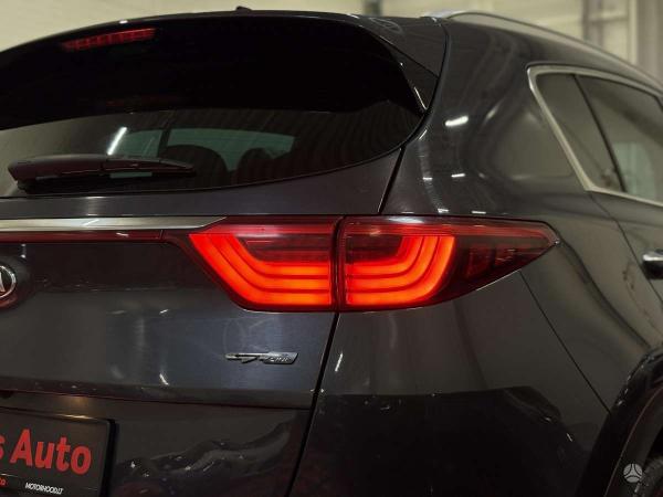 Pelēks Kia Sportage 2018 Viļņa, ar dzinēja tilpumu 2.00 L un nobraukumu 146 tūkst. km par 14990 €, foto 9 vietnē AUTOMOTO.COM.LV
