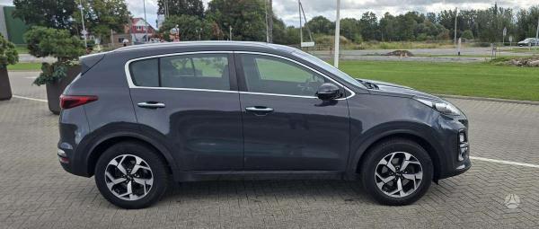 Grey Kia Sportage 2018 in Taurage, with an engine capacity of 1.60 L and mileage of 143 thousand km for 9900 €, photo 8 on AUTOMOTO.COM.LV