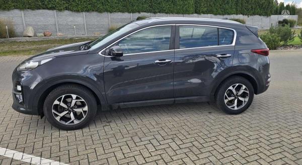 Grey Kia Sportage 2018 in Taurage, with an engine capacity of 1.60 L and mileage of 143 thousand km for 9900 €, photo 9 on AUTOMOTO.COM.LV