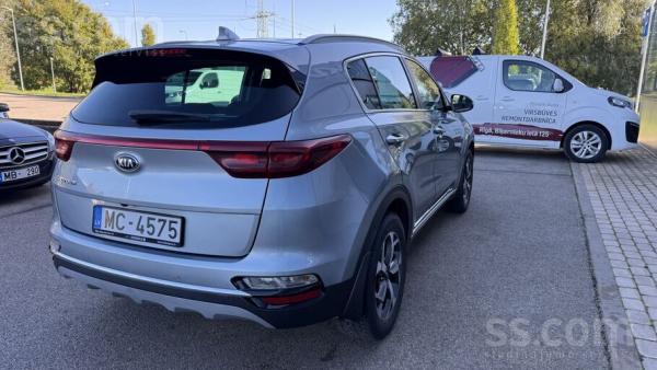 Pelēks Kia Sportage 2018 Rīga, ar dzinēja tilpumu 1.60 L un nobraukumu 120 tūkst. km par 12900 €, foto 6 vietnē AUTOMOTO.COM.LV