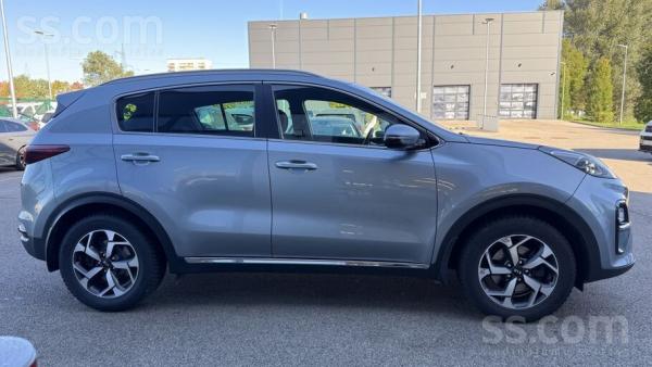 Pelēks Kia Sportage 2018 Rīga, ar dzinēja tilpumu 1.60 L un nobraukumu 120 tūkst. km par 12900 €, foto 7 vietnē AUTOMOTO.COM.LV