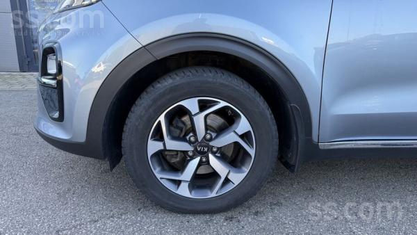 Pelēks Kia Sportage 2018 Rīga, ar dzinēja tilpumu 1.60 L un nobraukumu 120 tūkst. km par 12900 €, foto 9 vietnē AUTOMOTO.COM.LV