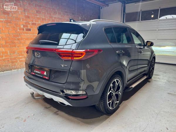 Grey Kia Sportage 2019 in Kaunas, with an engine capacity of 2.00 L and mileage of 50 thousand km for 26407 €, photo 4 on AUTOMOTO.COM.LV