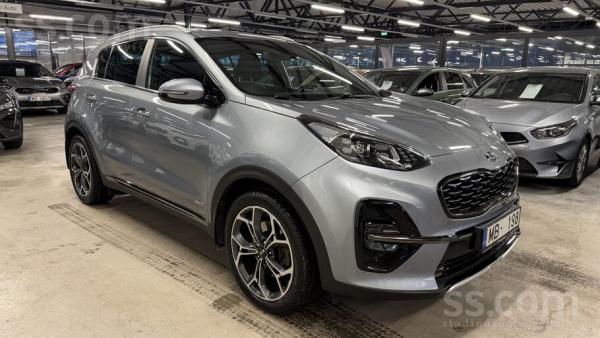 Grey Kia Sportage 2019 in Riga, with an engine capacity of 1.60 L and mileage of 61 thousand km for 17900 €, photo 5 on AUTOMOTO.COM.LV