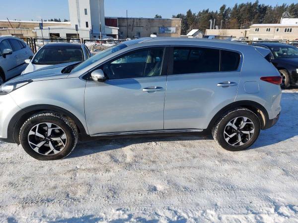 Grey Kia Sportage 2019 in Utena, with an engine capacity of 1.60 L and mileage of 163 thousand km for 12700 €, photo 5 on AUTOMOTO.COM.LV