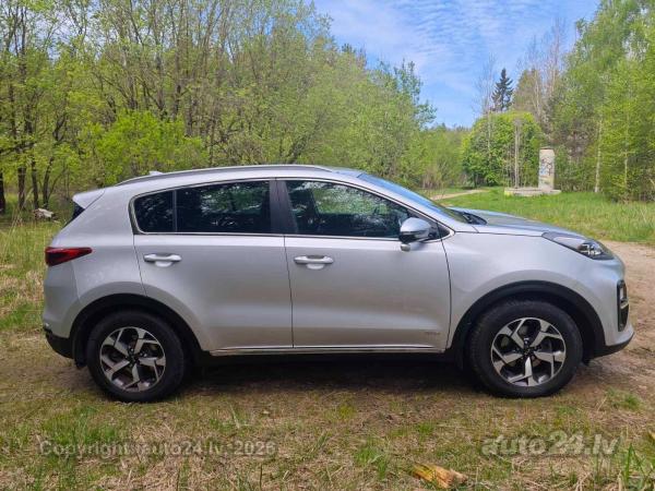 Pelēks Kia Sportage 2019 Tallina, ar dzinēja tilpumu 1.60 L un nobraukumu 75 tūkst. km par 21490 €, foto 3 vietnē AUTOMOTO.COM.LV