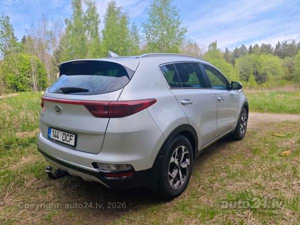 Pelēks Kia Sportage 2019 Tallina, ar dzinēja tilpumu 1.60 L un nobraukumu 75 tūkst. km par 21490 €, foto 4 vietnē AUTOMOTO.COM.LV