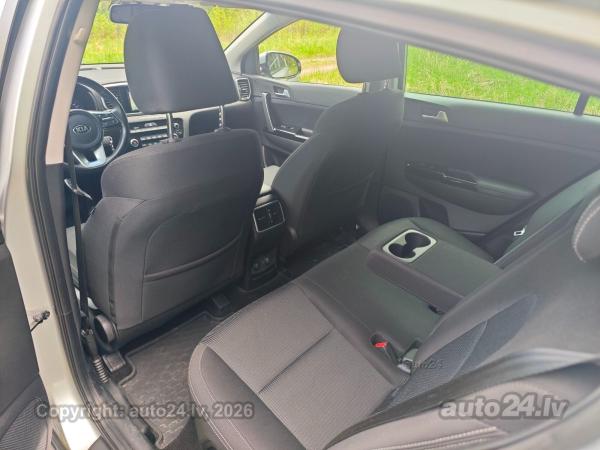 Pelēks Kia Sportage 2019 Tallina, ar dzinēja tilpumu 1.60 L un nobraukumu 75 tūkst. km par 21490 €, foto 6 vietnē AUTOMOTO.COM.LV