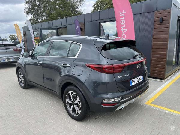 Grey Kia Sportage 2019 in Taurage, with an engine capacity of 1.60 L and mileage of 214 thousand km for 10900 €, photo 8 on AUTOMOTO.COM.LV