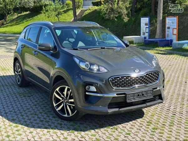 Pelēks Kia Sportage 2019 Kauņa, ar dzinēja tilpumu 1.60 L un nobraukumu 209 tūkst. km par 13950 €, foto 1 vietnē AUTOMOTO.COM.LV